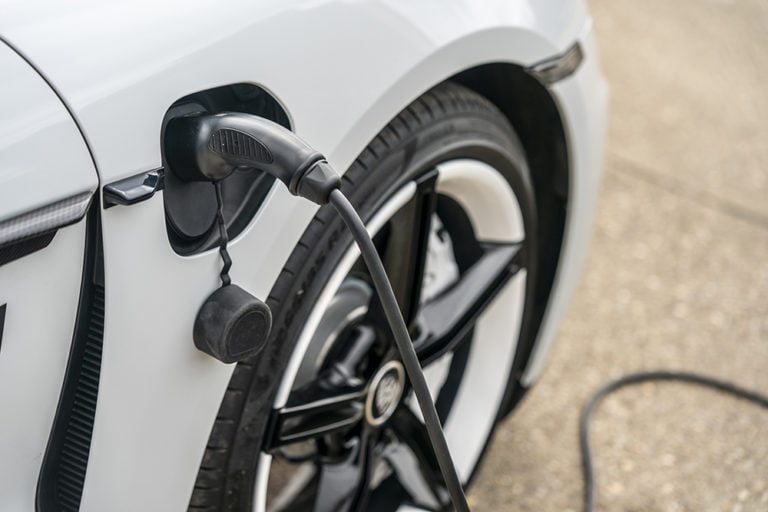 UK Automotive Industry Facts - SMMT