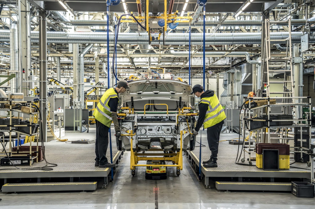 UK vehicle production constraints continue in May - SMMT